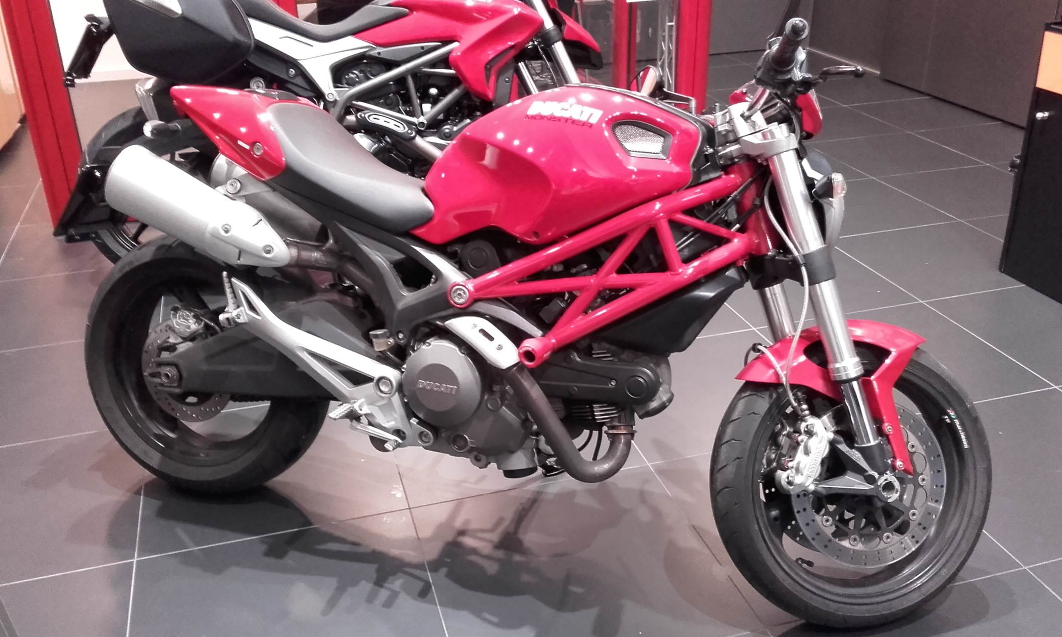 image002 | Ducati Bilbao